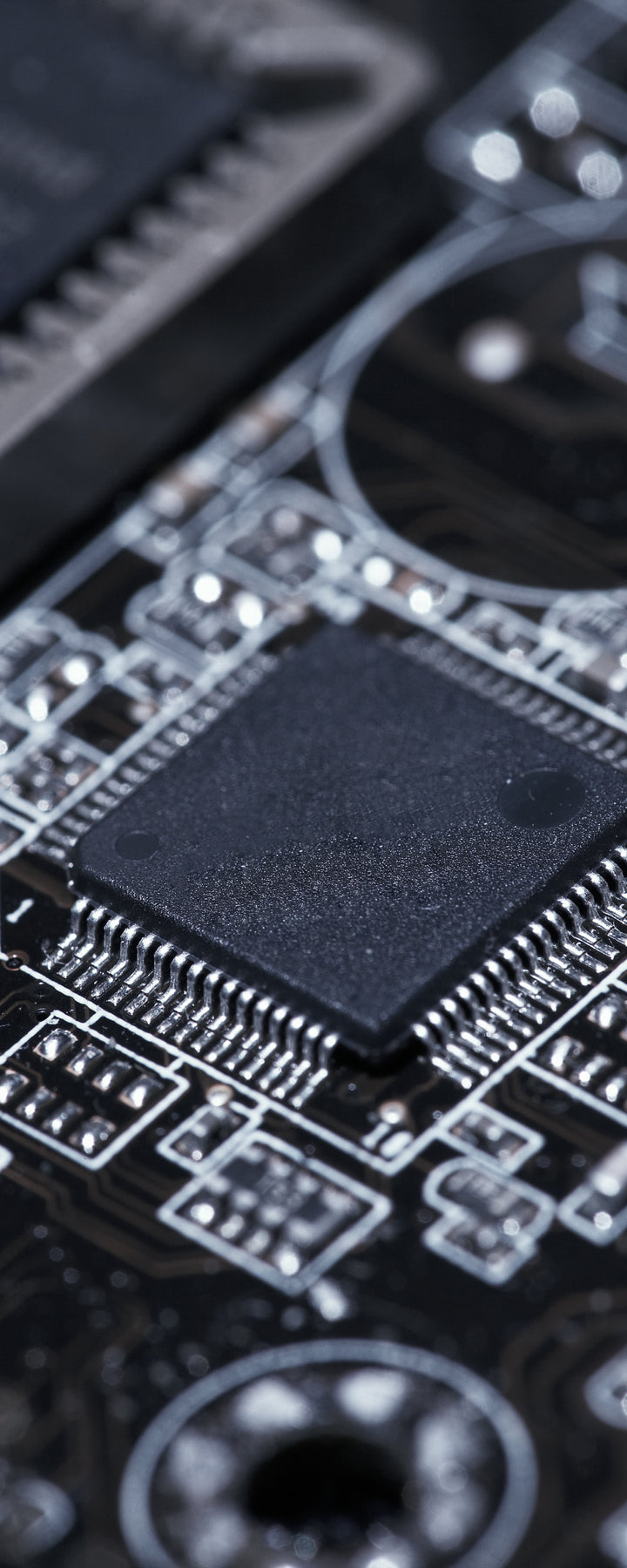 Pebblebee - Find Anything, Anytime, From Any Device